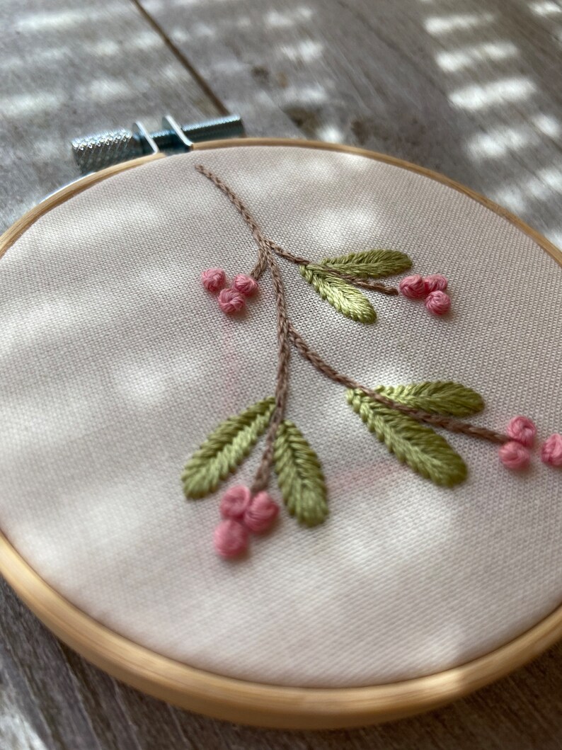 Christmas Mistletoe Embroidery Pattern - Etsy