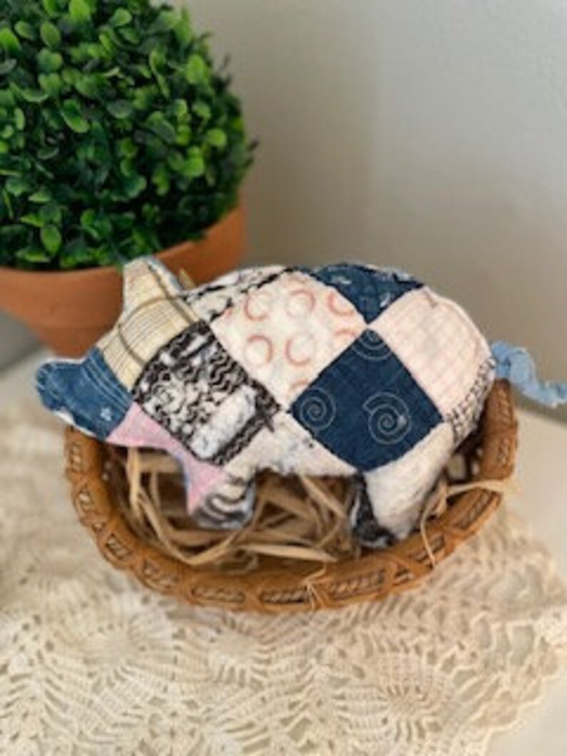 Cutter Quilt Pig - Etsy