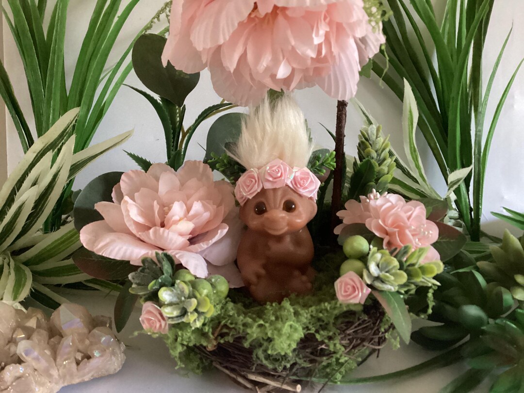 Baby Troll in Nest Scenery - Etsy