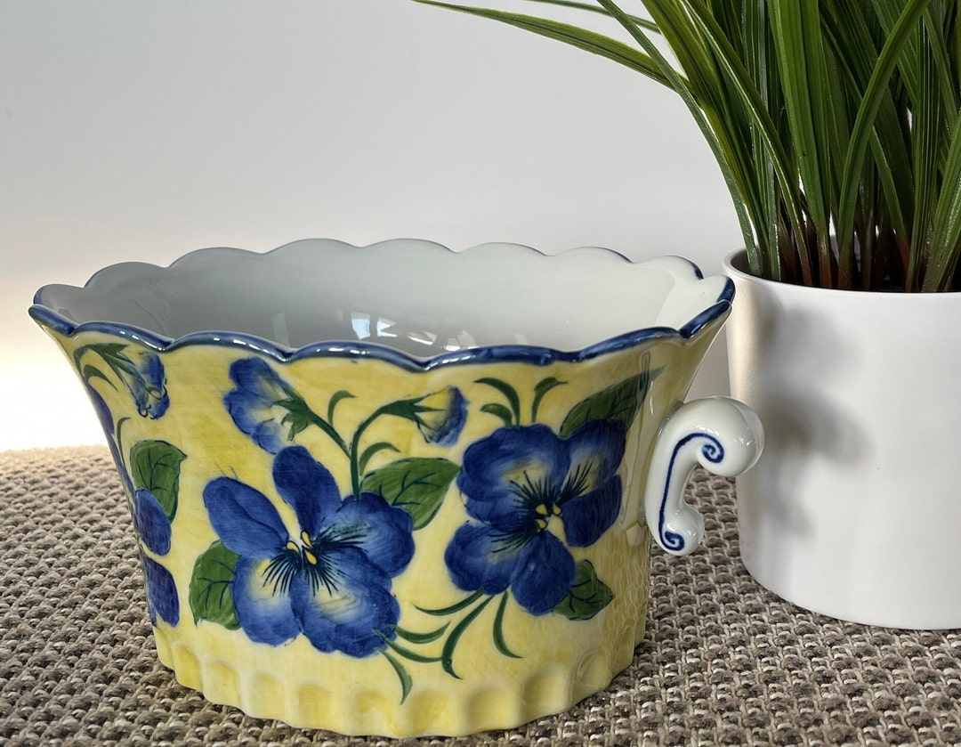 Gorgeous Sunny Yellow and Cobalt Blue Floral Cachepot Andrea by Sadek ...
