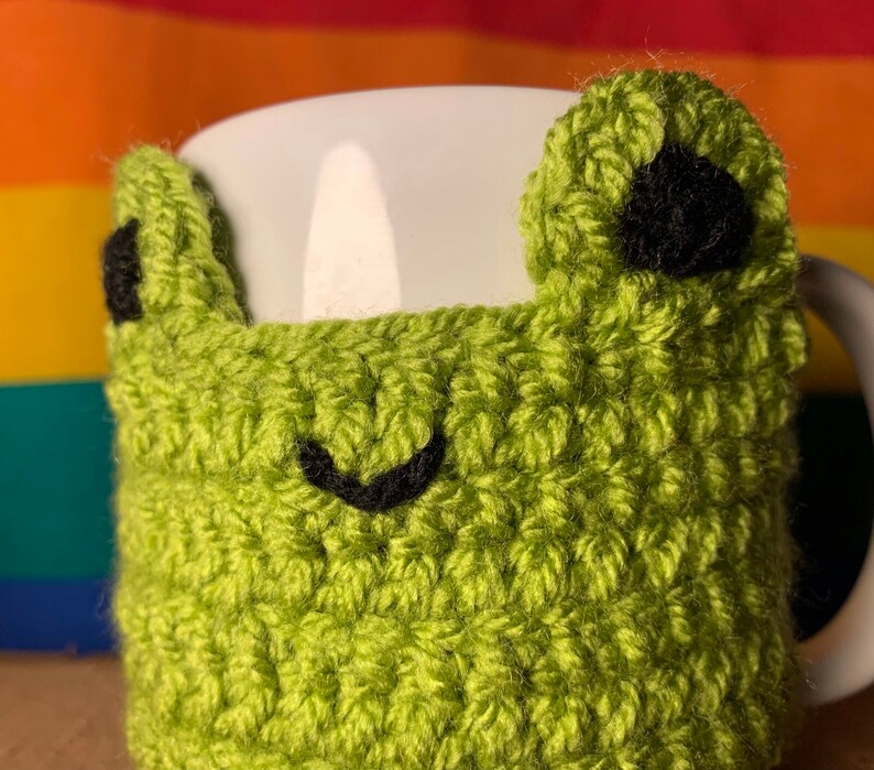 Crochet Pattern Frog Mug Warmer Gifts Cosy Hug Handmade Unique - Etsy