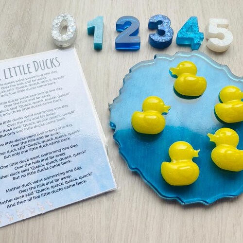 5 Little Ducks Nursery Rhyme duck Peg Dolls Ready to Ship - Etsy