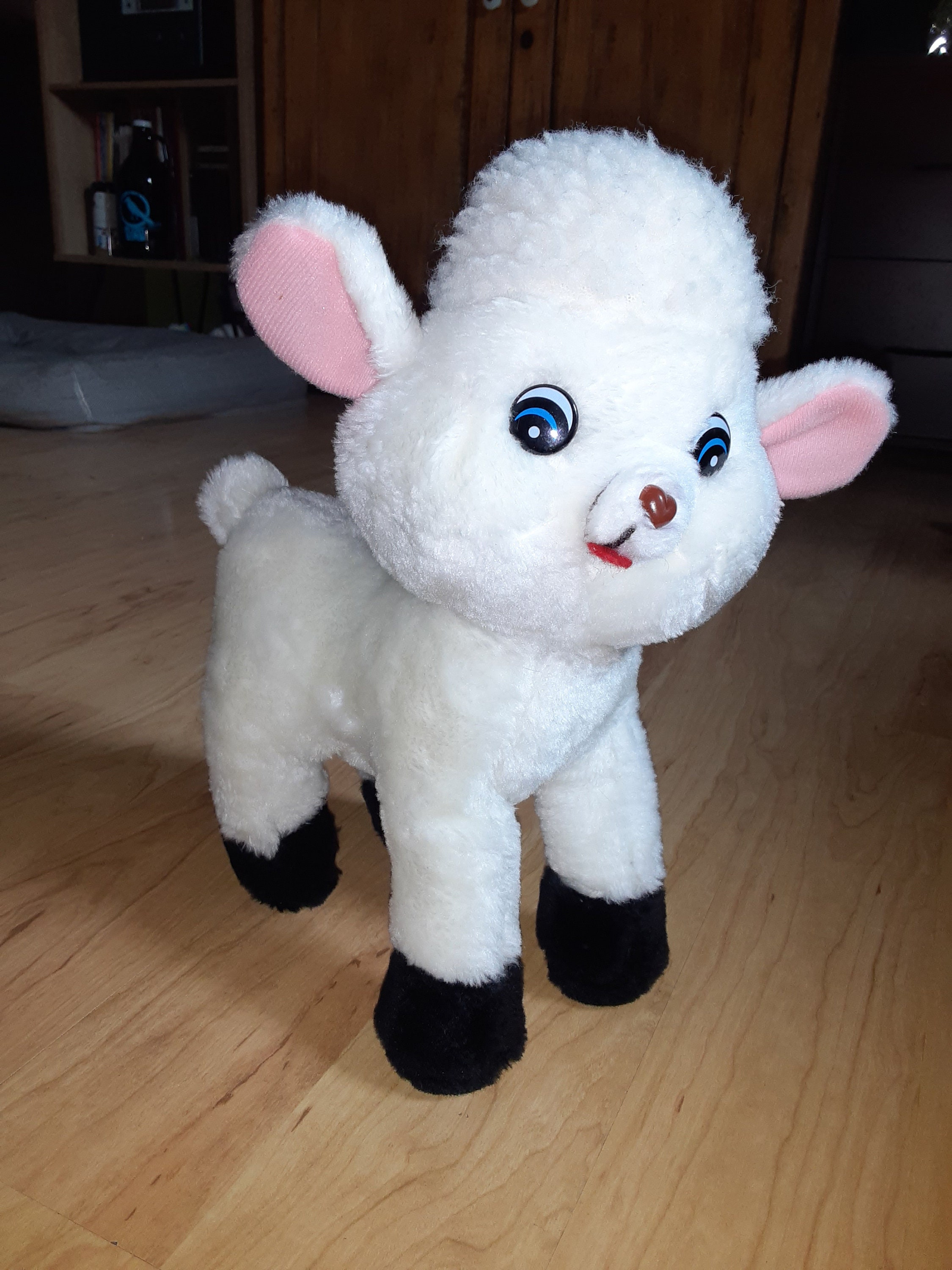 Sweetest Little Vintage 12"tall Wooly Lamb! Cute Teeny Heart Button ...