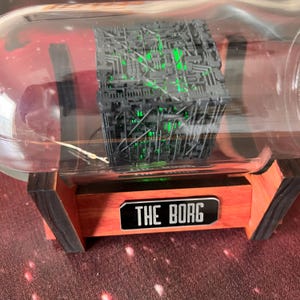 Lighted Borg Cube Starship in a Beer Bottle - Etsy