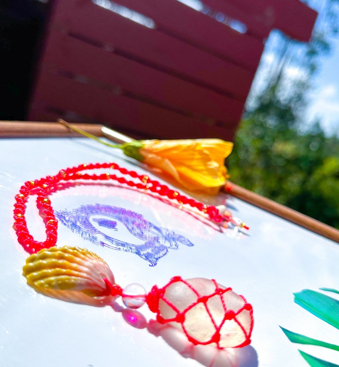 Neon Hot Pink/ Red Macrame Sea-glass and Hawaiian Sunrise Shell Net ...