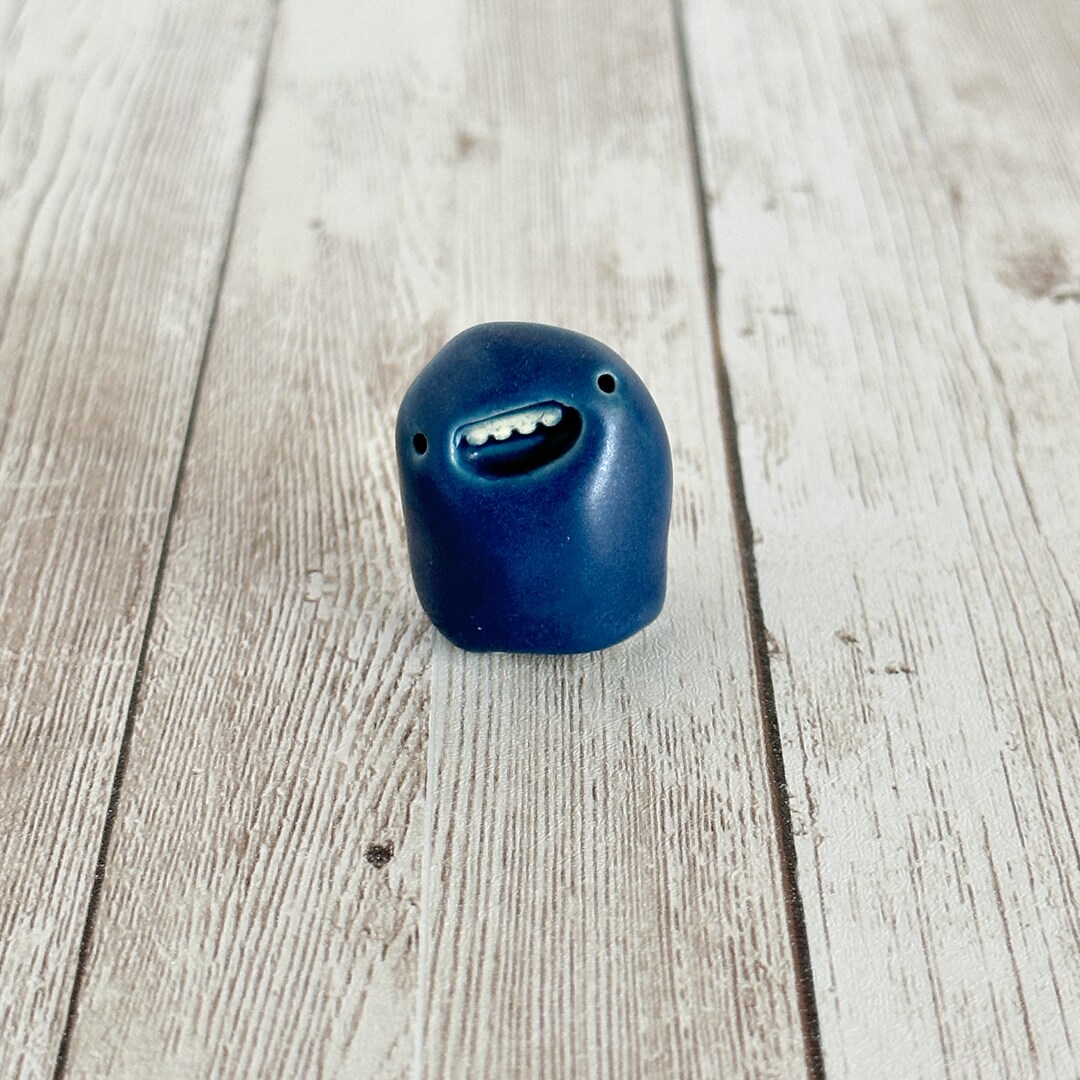 Nugget Mini Sculpture Happy Rock With Teeth (1283) - Etsy