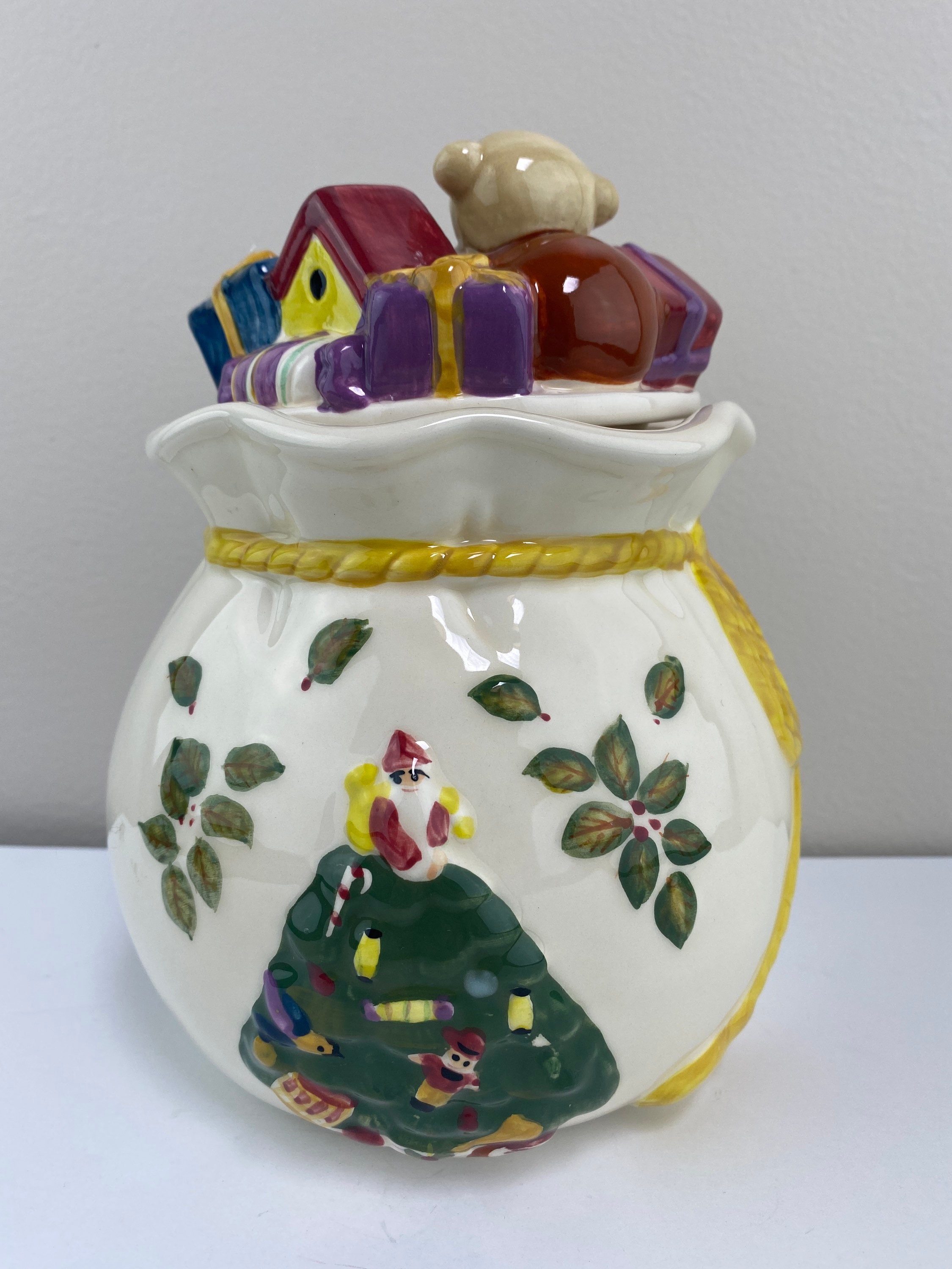 Spode Around the World Santas Toy Bag Cookie Jar, Spode Christmas Tree ...