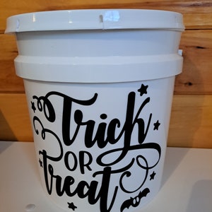 Custom LED Lighted Halloween Buckets - Etsy