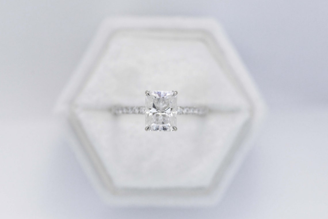 2ct Moissanite Engagement Ring Solitaire Radiant Cut - Etsy