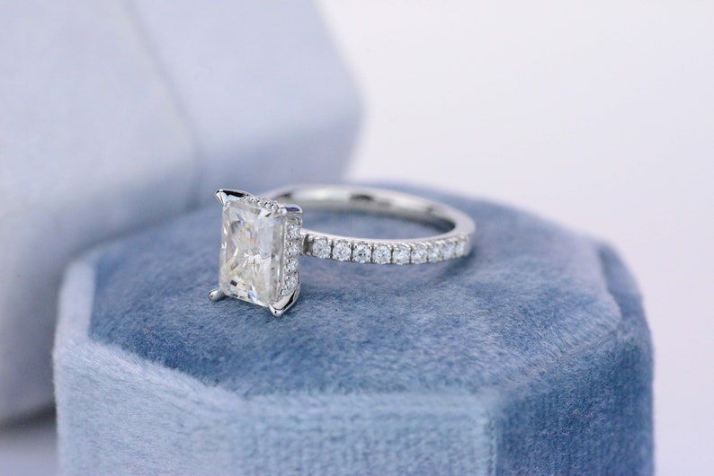 2ct Moissanite Engagement Ring Solitaire Radiant Cut - Etsy