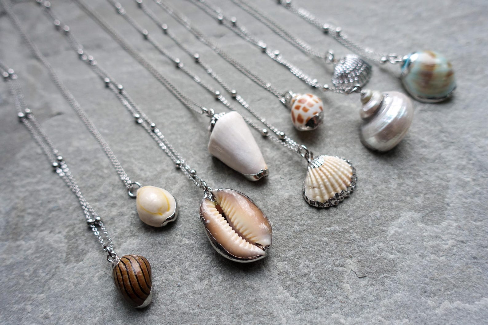 Seashell Necklace, Natural Shell Pendant Necklace, Minimalist Beach ...