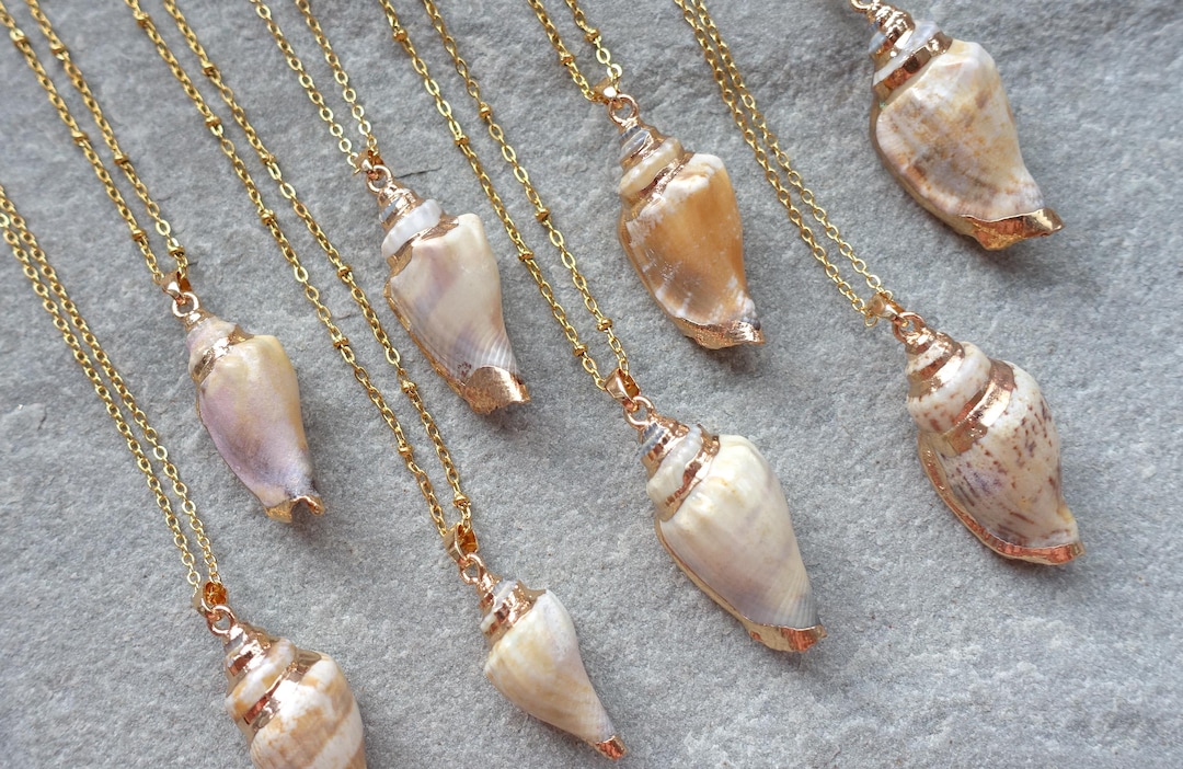 Seashell Necklace, Natural Shell Pendant Necklace, Minimalist Beach ...