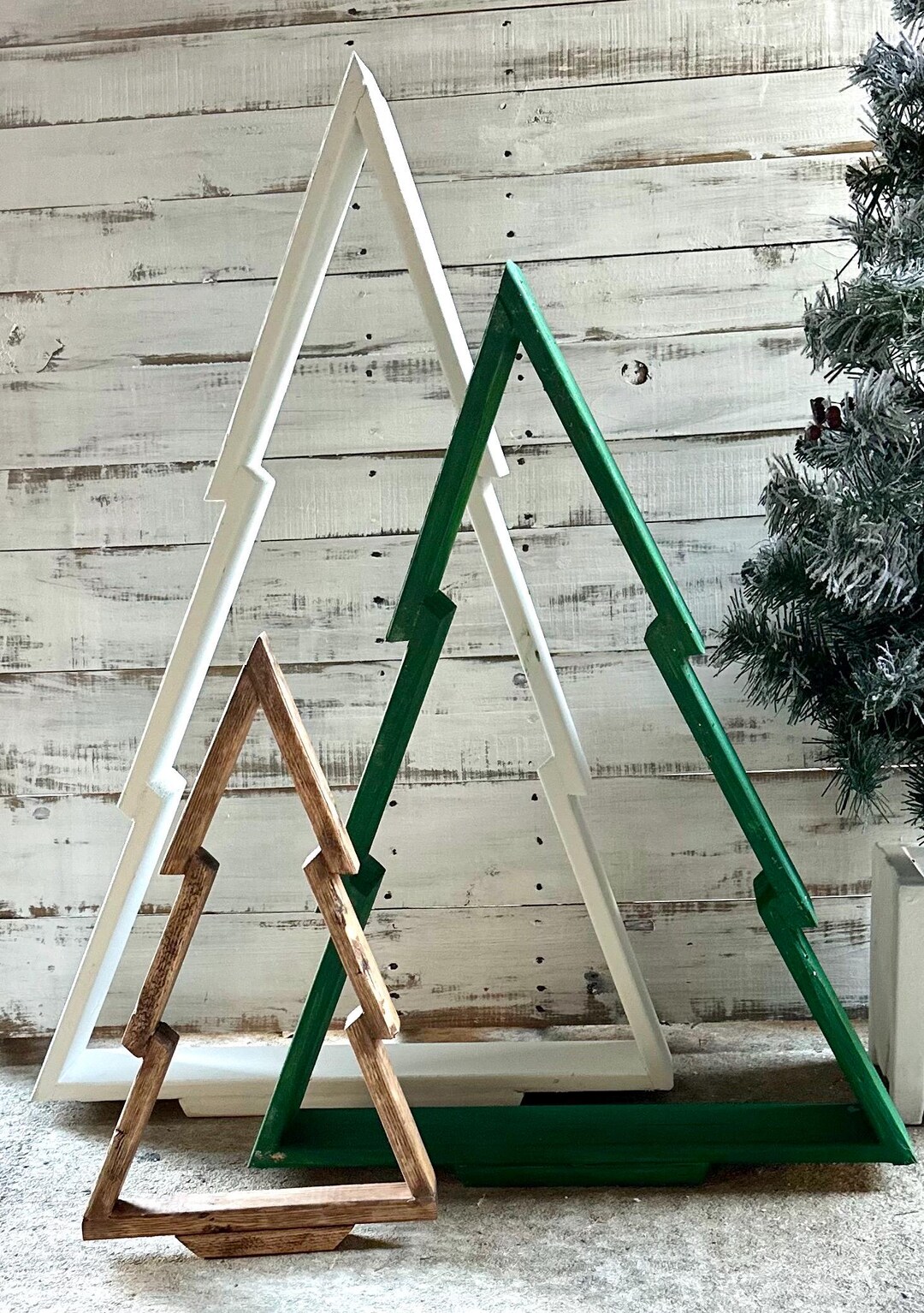 Wooden Christmas Trees for the Holiday Season. - Etsy