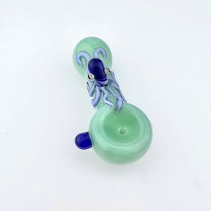 Octopus on Sea Green Pipe - Octopus Pipe | Glass Pipe | Glass Octopus ...