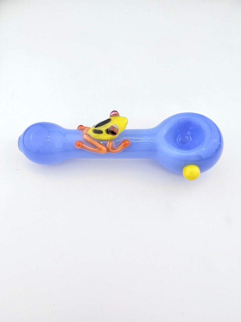 Frog on Milky Blue Pipe Frog Pipe Glass Pipe Glass Frog - Etsy