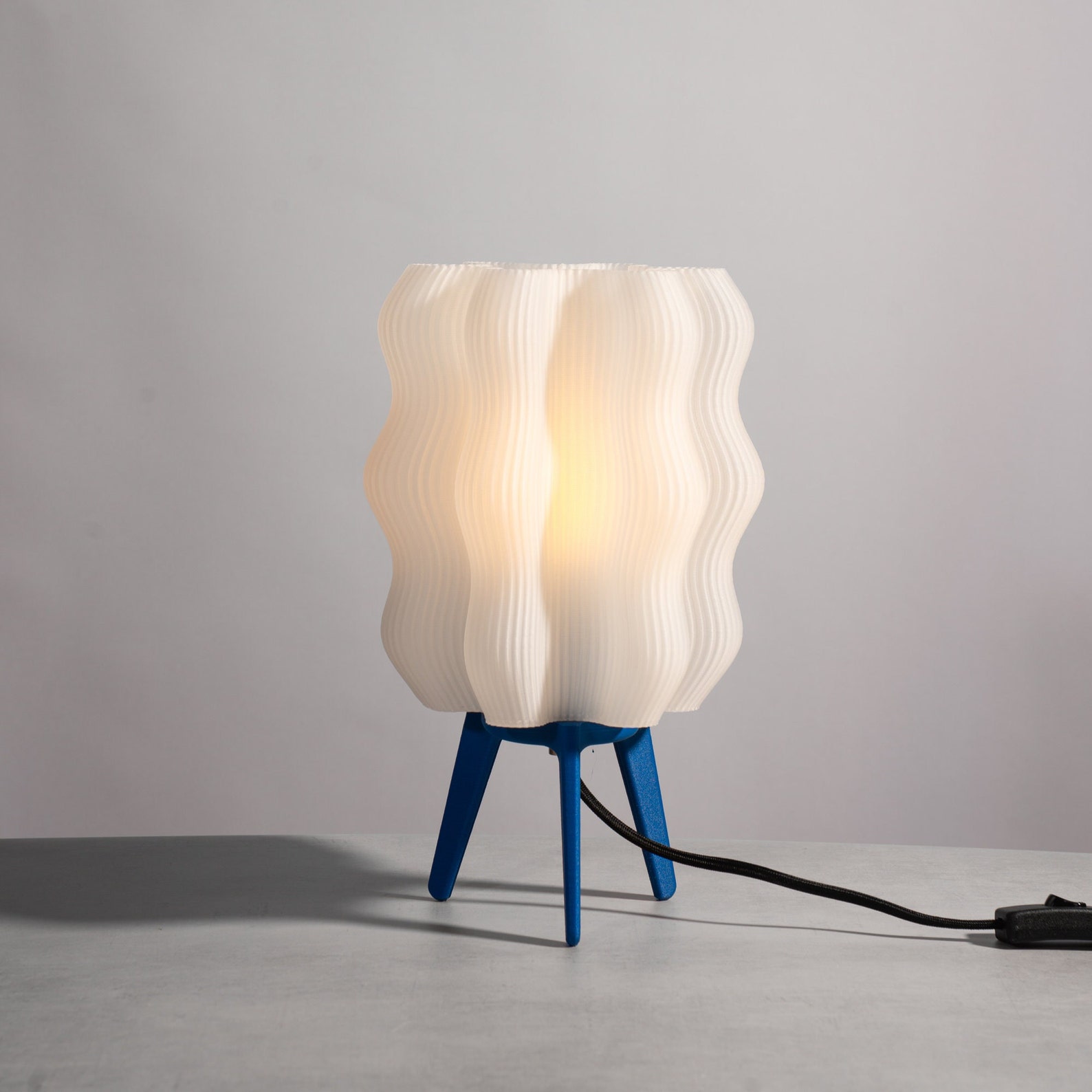Wavy Lamp Standard 3D Printed Lamp Funky Lamp Sculptural - Etsy