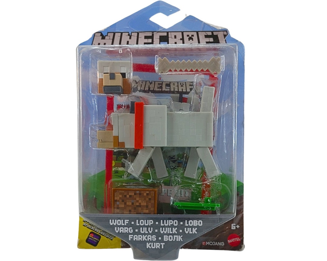 Minecraft WOLF Action Figure With Comic Book Swappable Face 6+ READ New ...