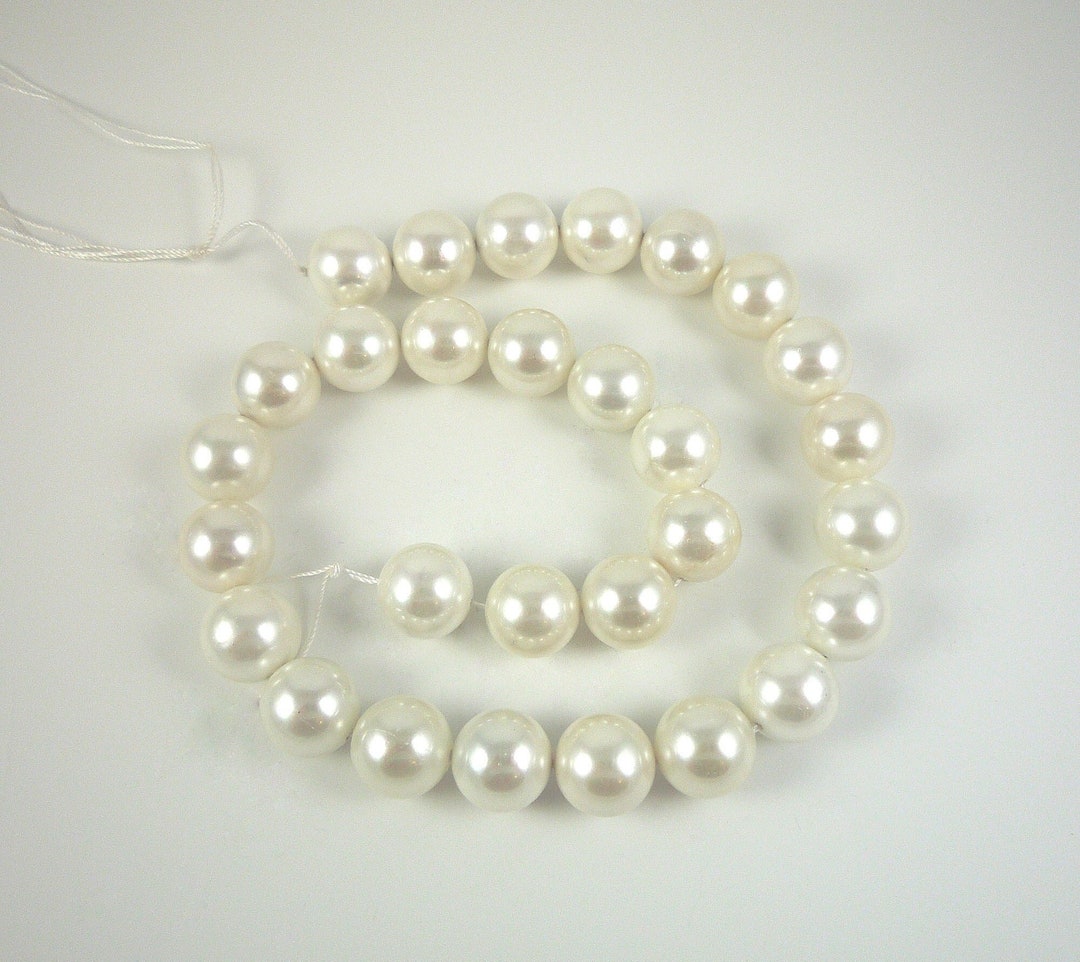 16mm Bright White Glass Pearls Smooth Round Large Pearls - Etsy