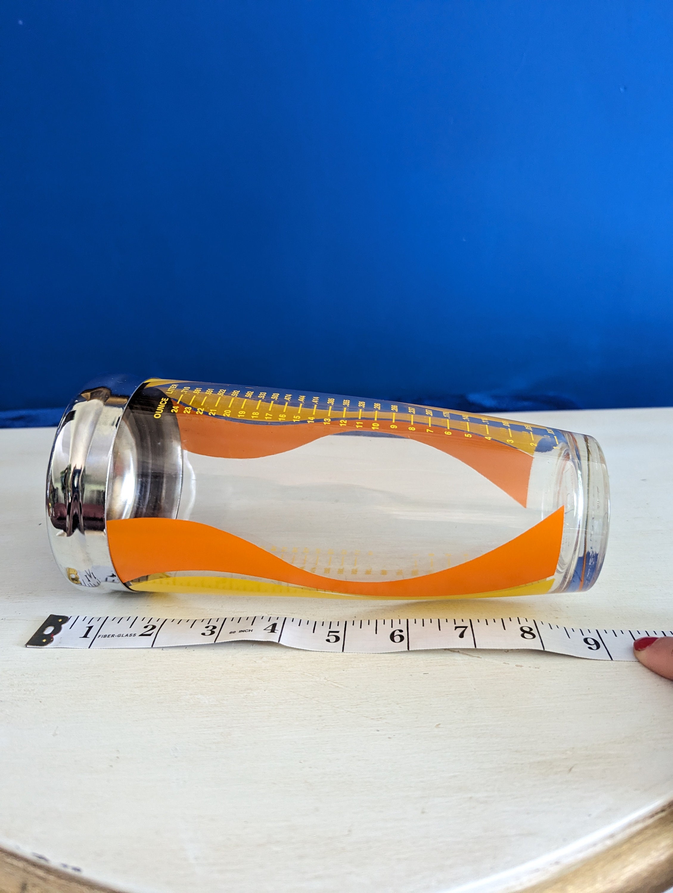 Irvinware 1970's Vintage Cocktail Shaker - Etsy