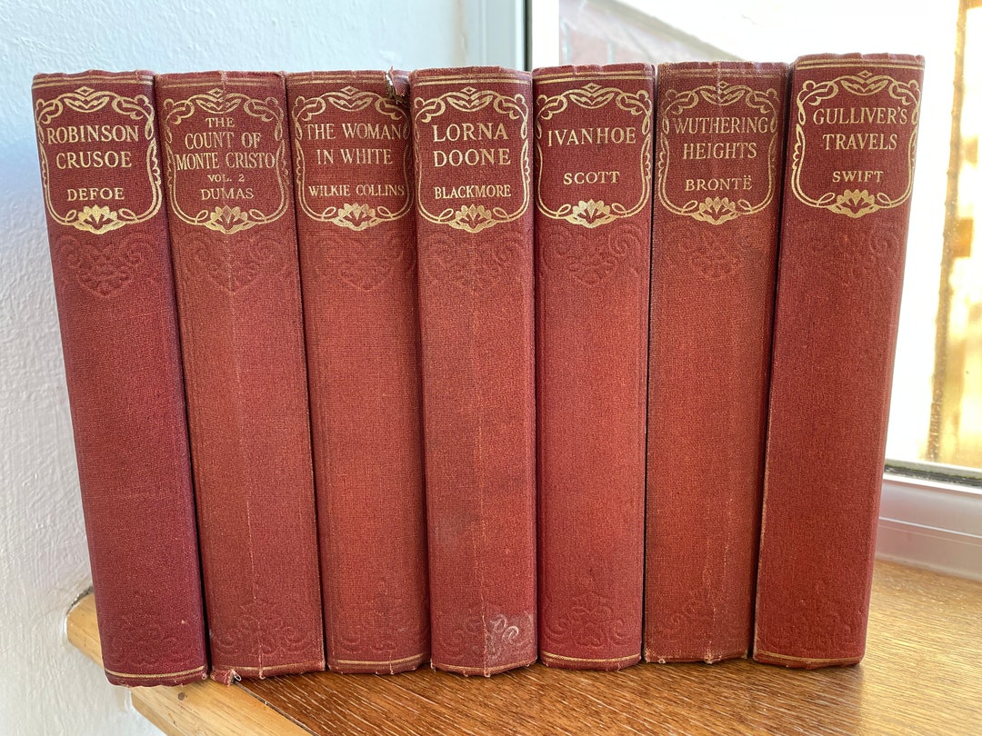 Vintage Odhams Press Limited Book Selection Gullivers Travels Robinson ...