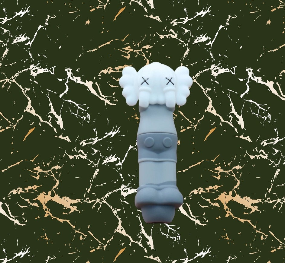 KAWS Smoking Pipe, Silicone Smoke Chillum, Smoke Star Wars Pipe ...