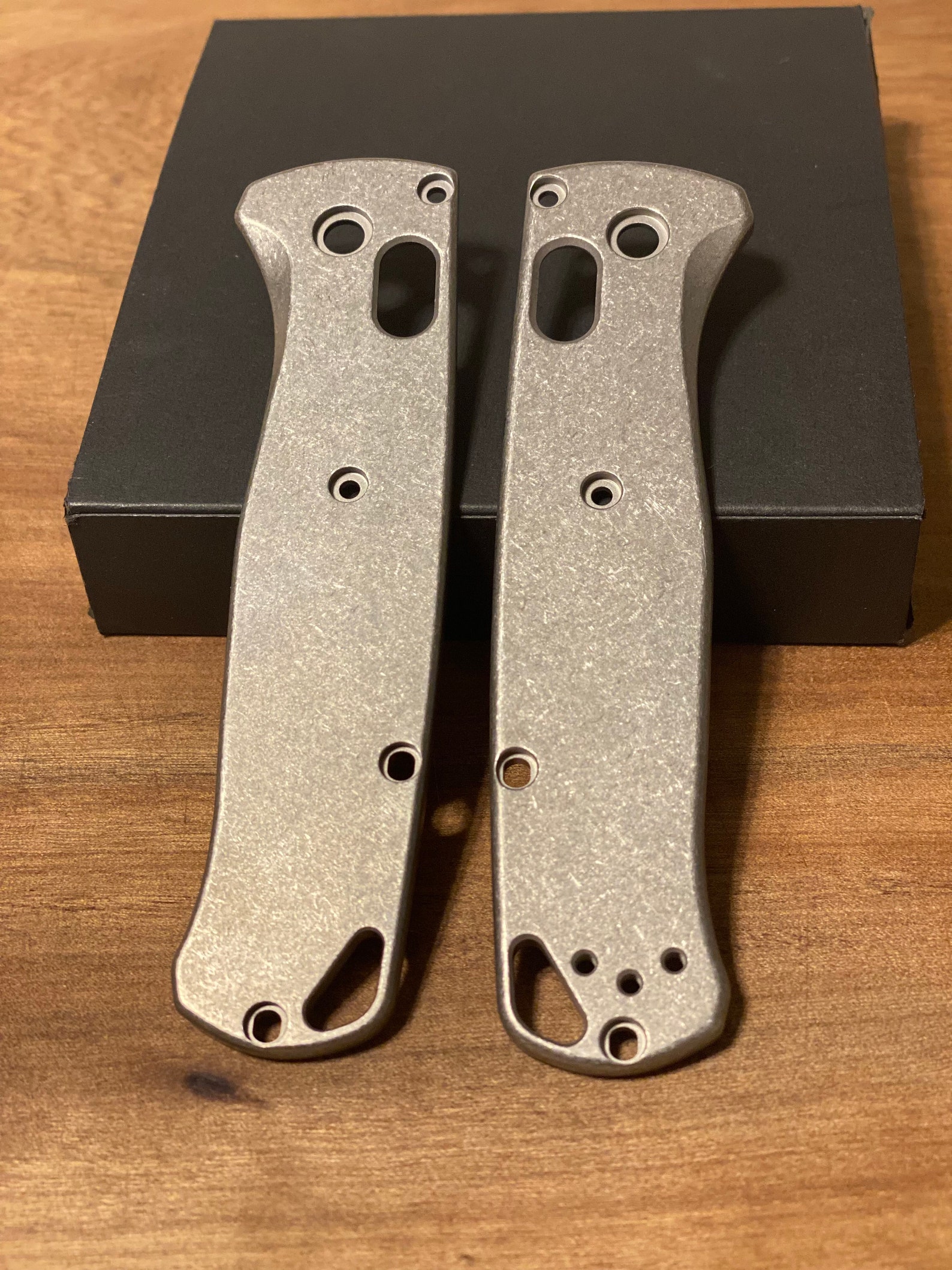 Benchmade Bugout Titanium Scales Stonewash Finish - Etsy