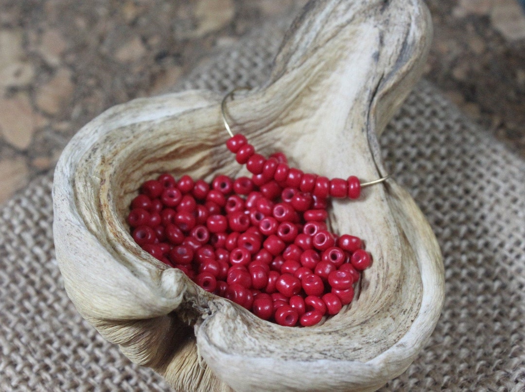 8/0 Bake Painted Burgundy Red Seed Bead Irregular (10g) (B0011), 8/0 ...