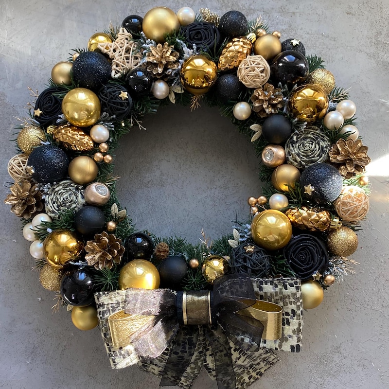 Gold Wreath Christmas - Etsy