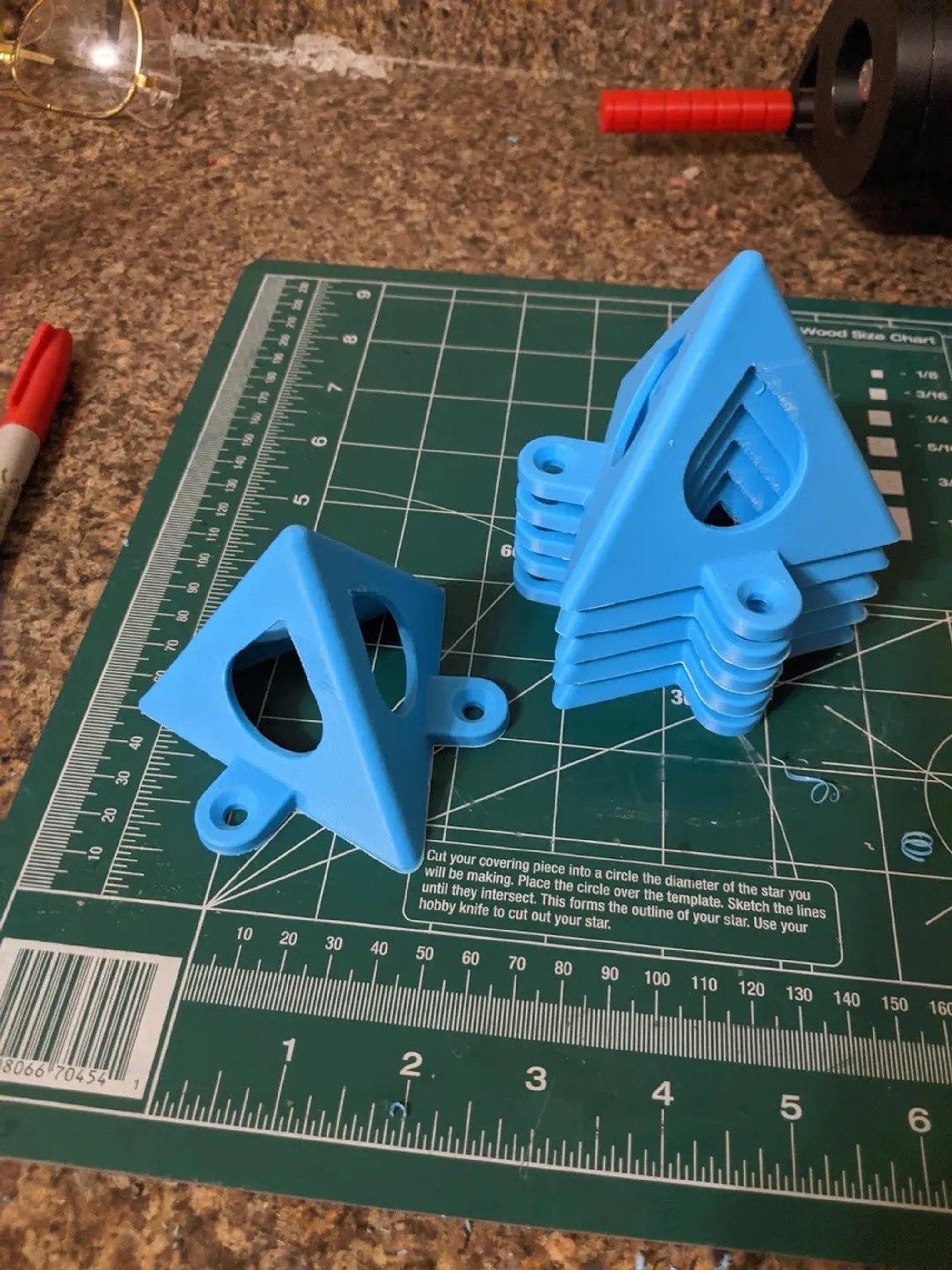 Painter's Pyramid 3D Printed Painting Stand - Etsy