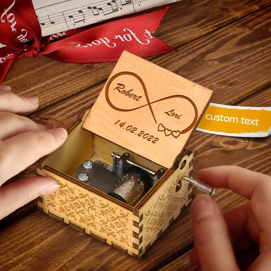 Personalized Engraved Infinity Music Box With Name and Date ...