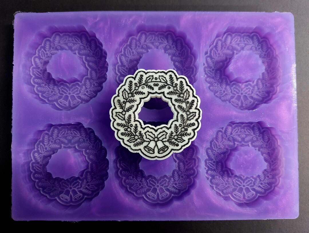 Christmas Wreath 6 Cell Silicone Mould for Wax Melts, Resin and More - Etsy
