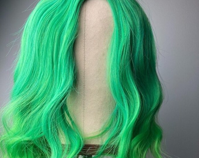Green Hair Wigs,short Body Wave Wig,green Ombre Wigs,shoulder Length ...