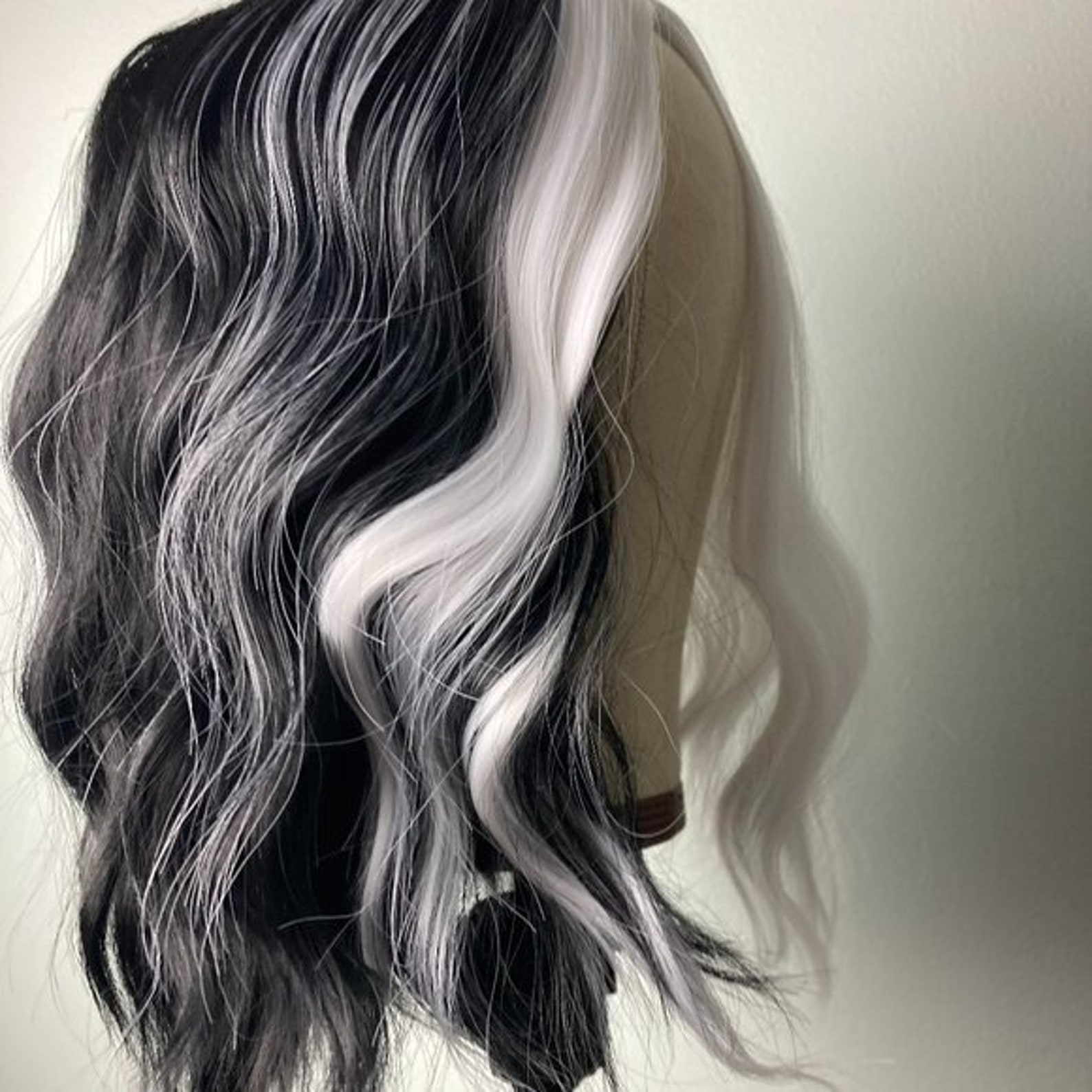101 Dalmatian Cruella Inspired Split Dye Wig Chic, Edgy and Bold,split ...