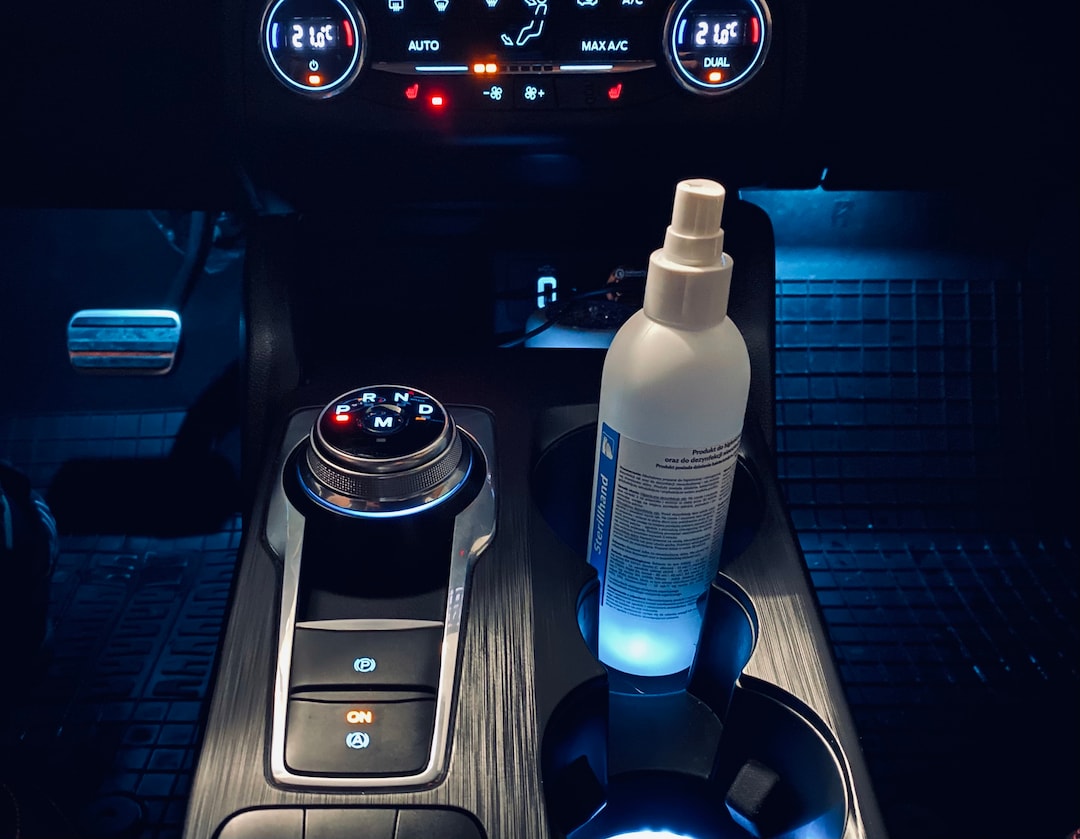 FLICKON Front Footwell Light Custom Kit decicated to Ford Focus MK4 - Etsy