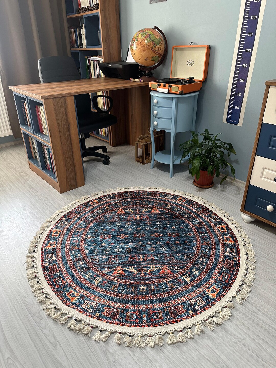 Vintage Turkish Style Round Rug: Cotton Kilim Design - Etsy