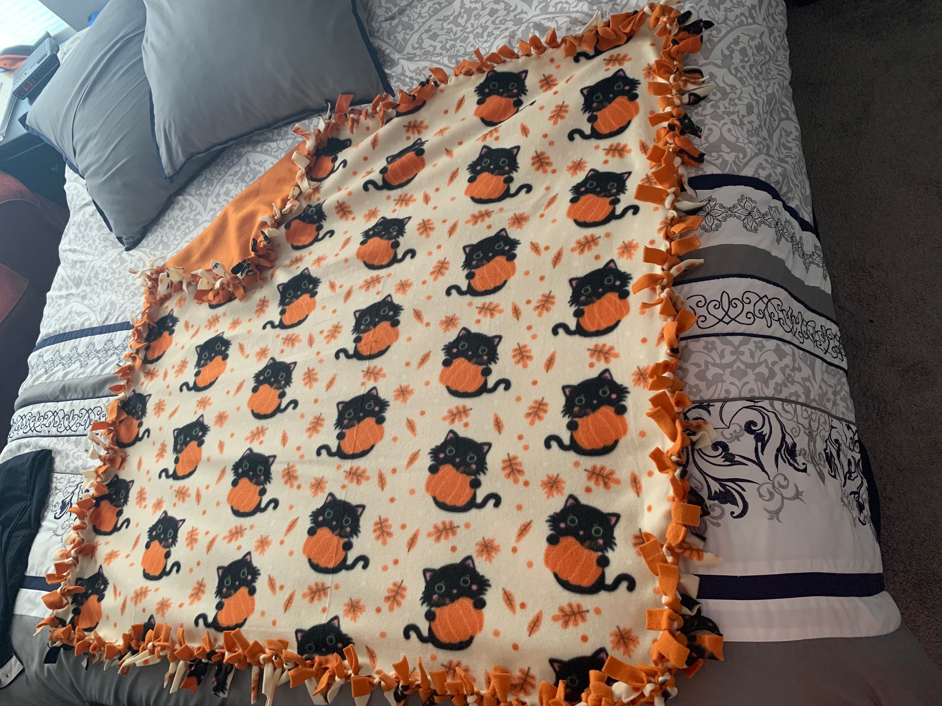 Knot Blankets