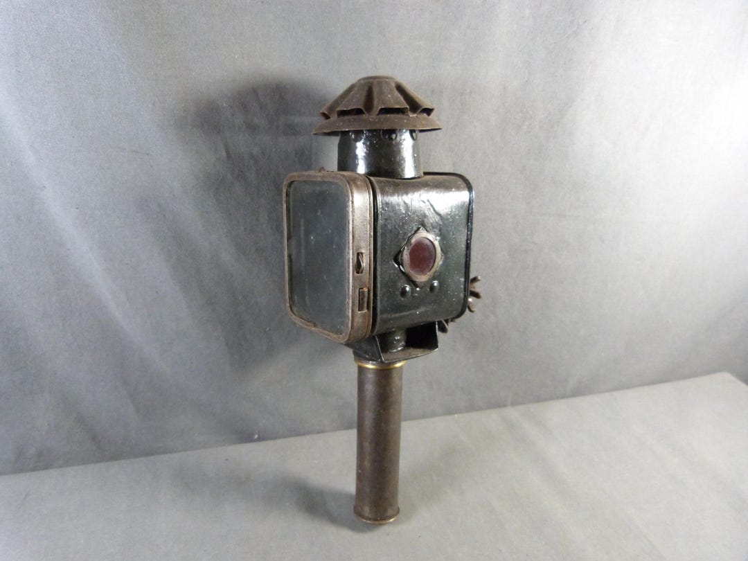 Antique French Carriage Lantern in Tinplate and Shock Absorber 19th ...