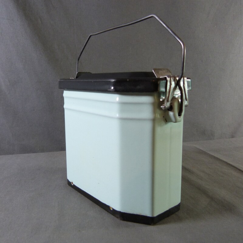 Vintage Lunch Pail - Etsy