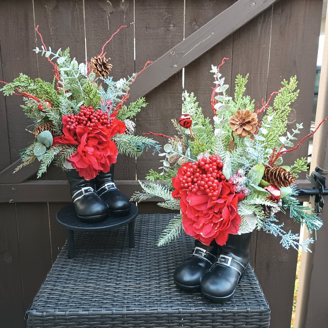 Santa Boots Christmas Floral Arrangement, Holiday Entryway Centerpiece ...
