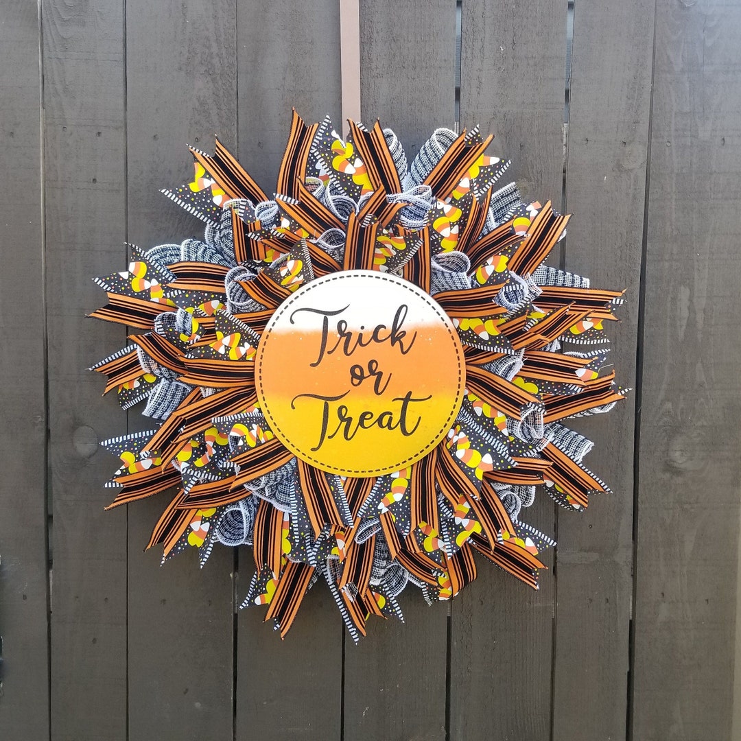 Whimsical Candy Corn Trick or Treat Front Door Wreath Candy - Etsy