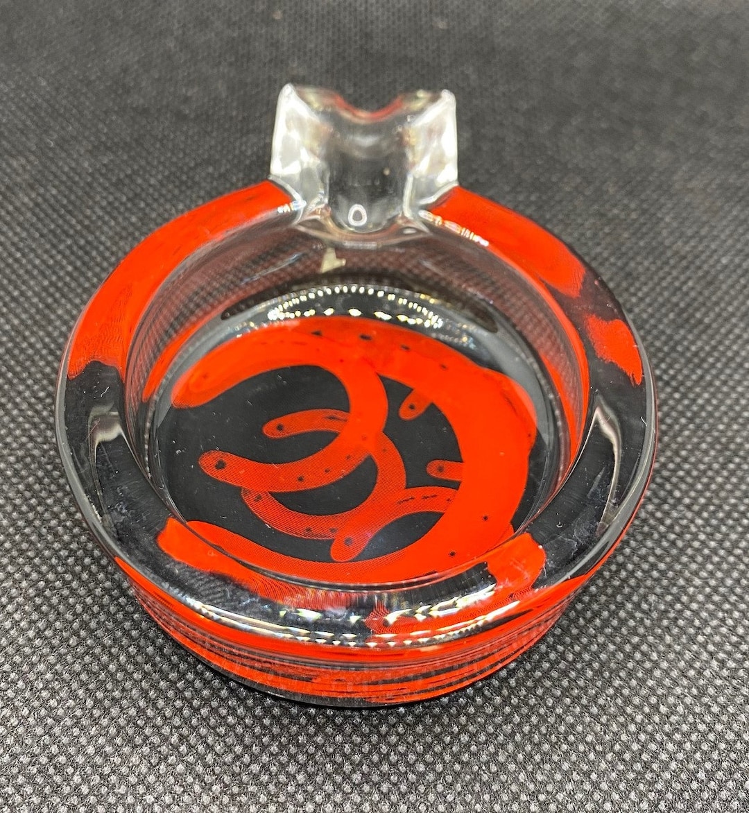Vintage Small Glass Single Ashtray With Horseshoes in Bottom Marlboro ...