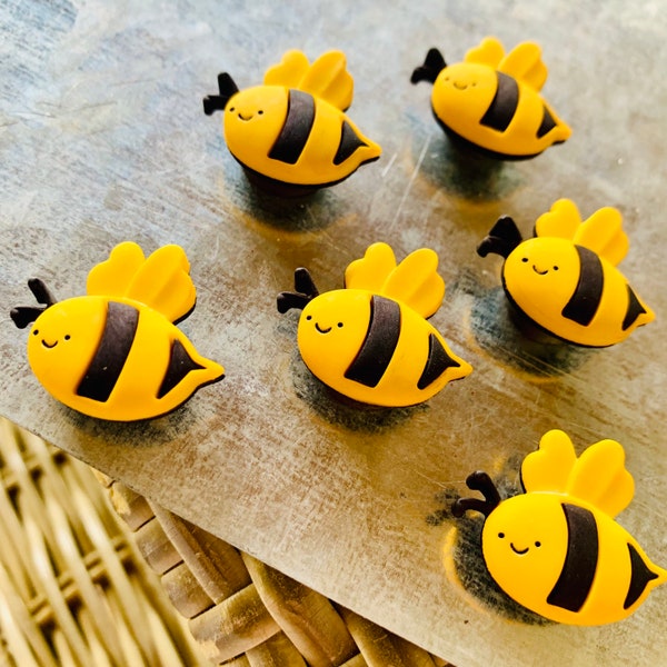 Bee Magnets - Etsy