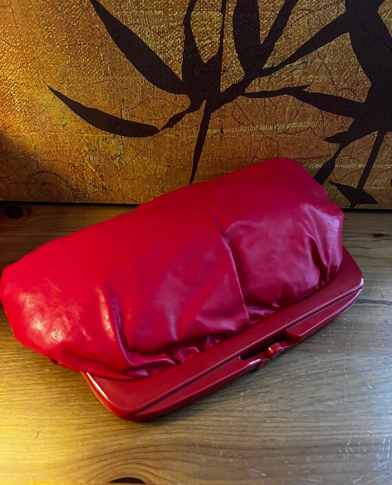 Red Vinyl Vintage Clutch Shoulder Bag - Gem