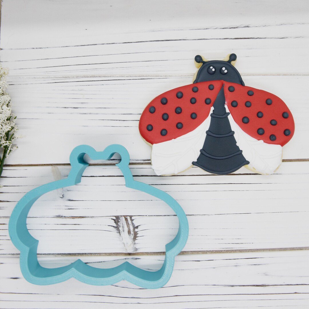 Ladybug Cookie Cutter - Red Dot Beetle / Fondant / Clay - Etsy