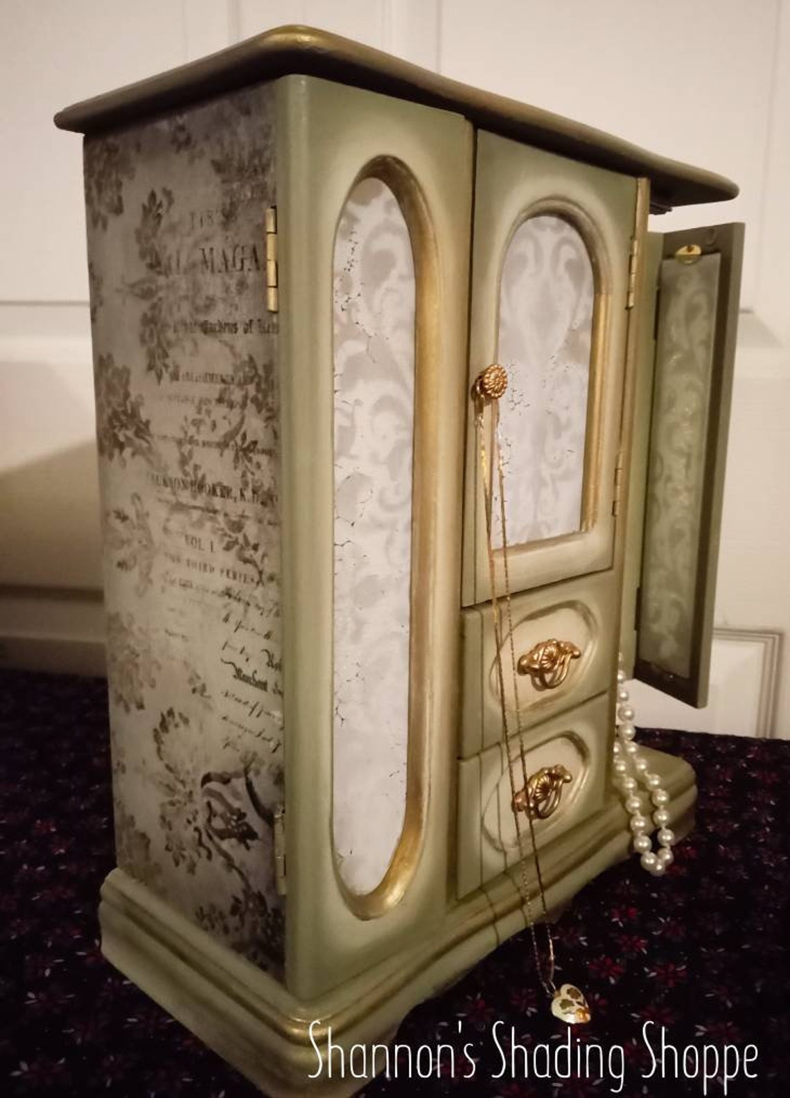 Spanish Moss and Cream Jewelry Box - Etsy