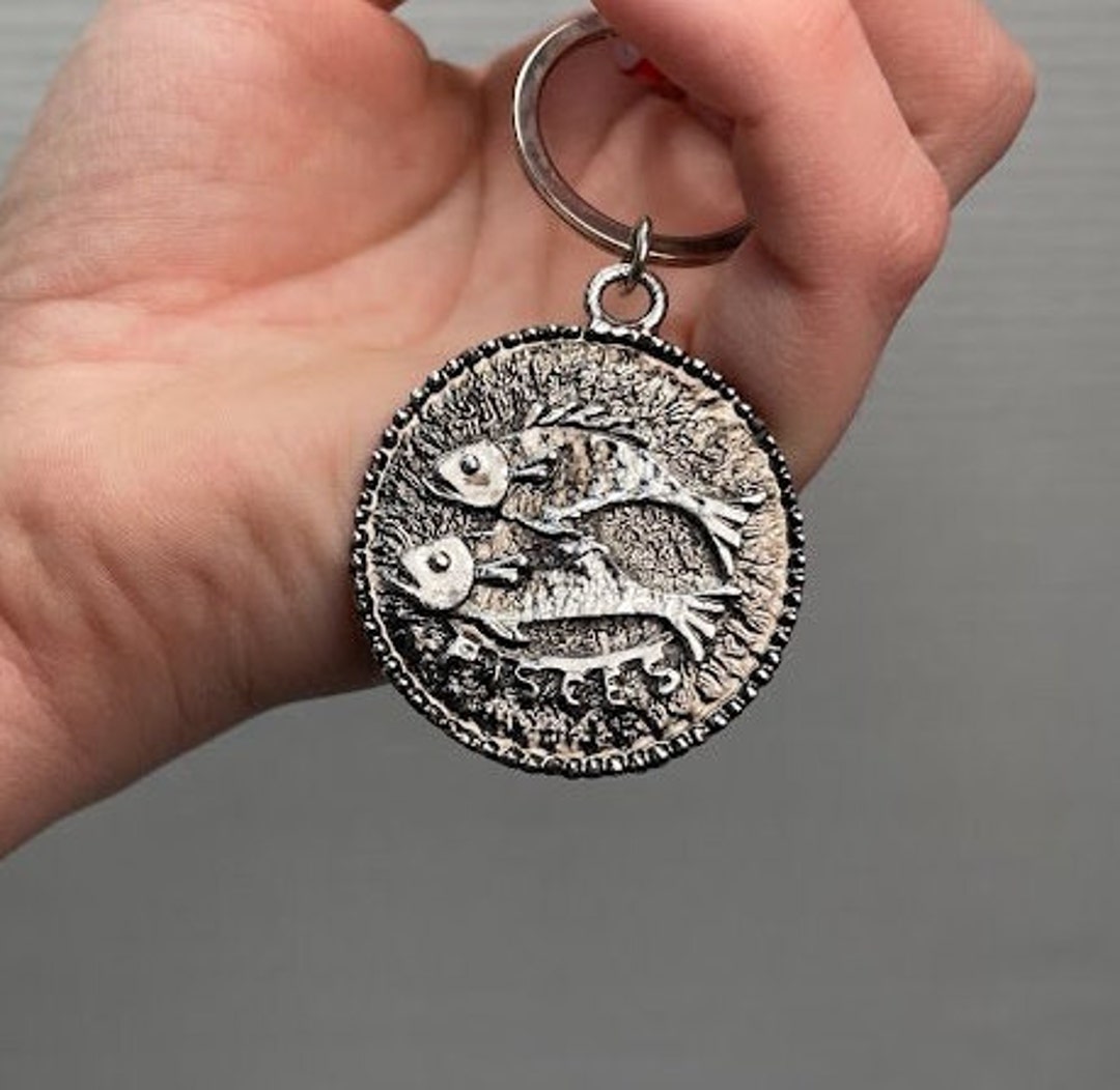 Upcycled Silver Pisces Keychain/ Zodiac Pisces Keycain/ Zodiac Sign ...