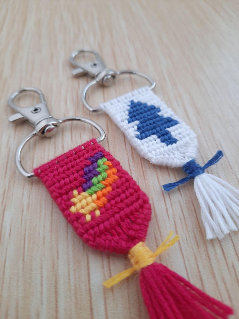 Gravity Falls Keychain Set, Dipper and Mabel Symbols, Pines Twins Best ...