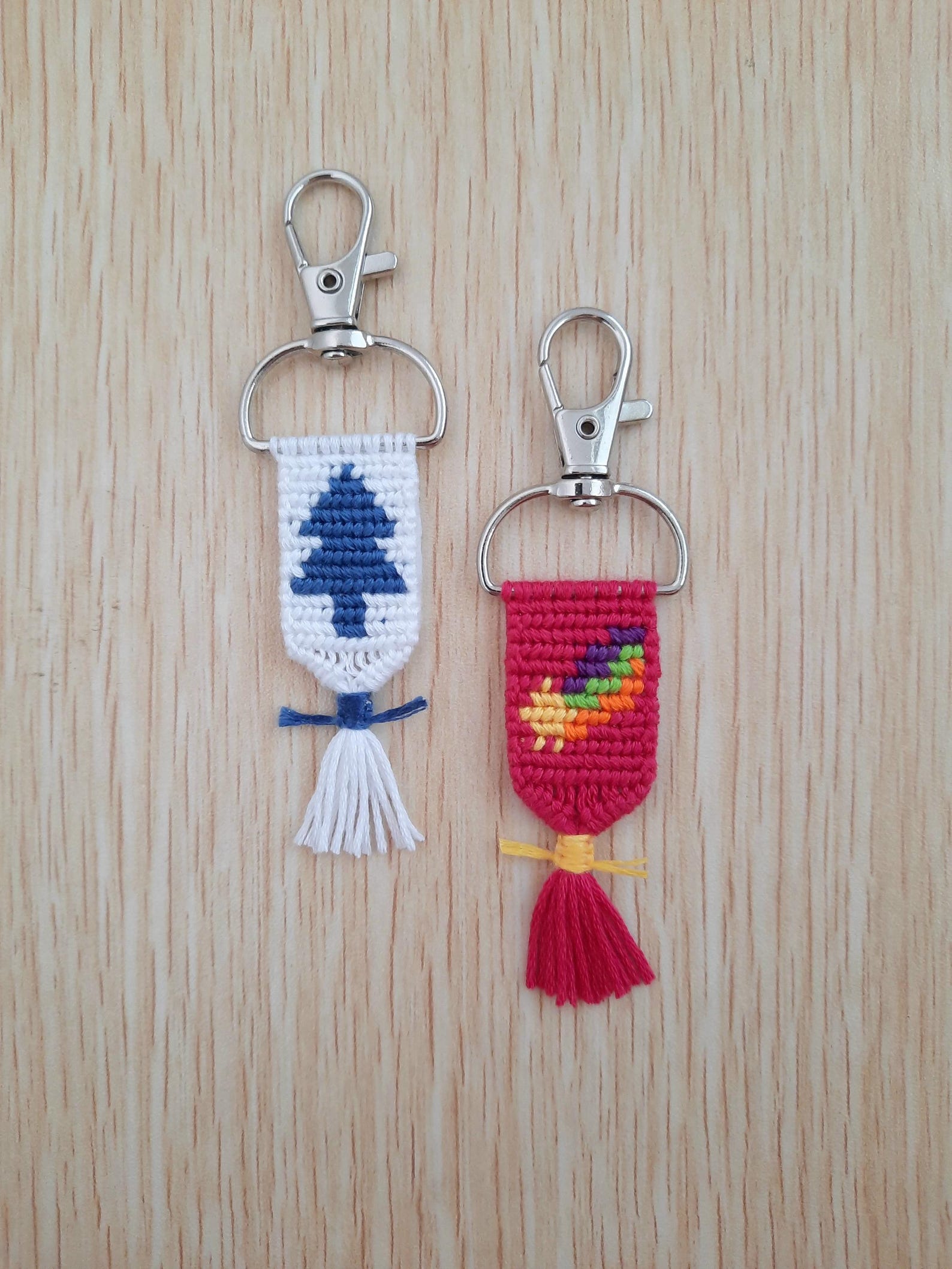 Gravity Falls Keychain Set, Dipper and Mabel Symbols, Pines Twins Best ...