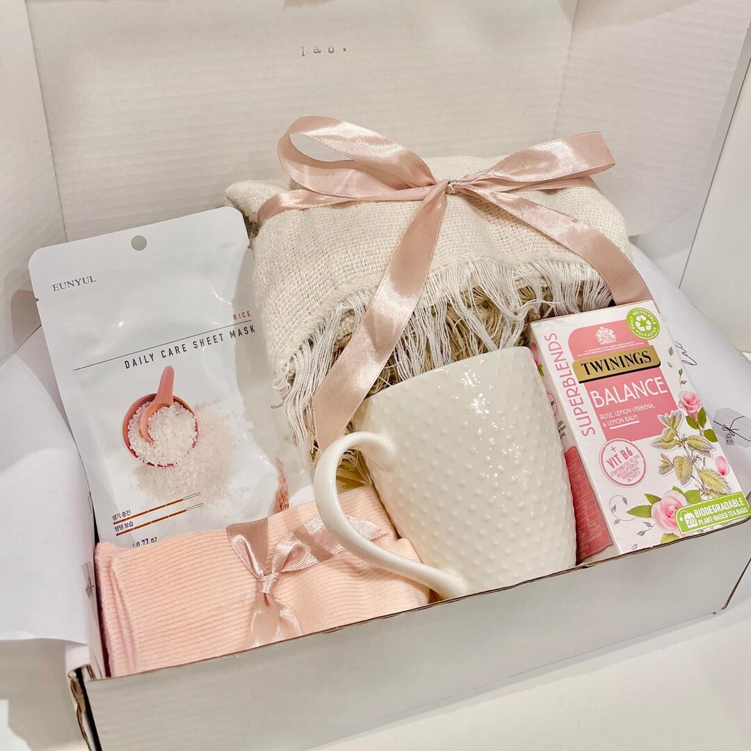 Hygge Gift Box With Blanket, Love You Hygge Gift Box, Perfectly Gifted ...