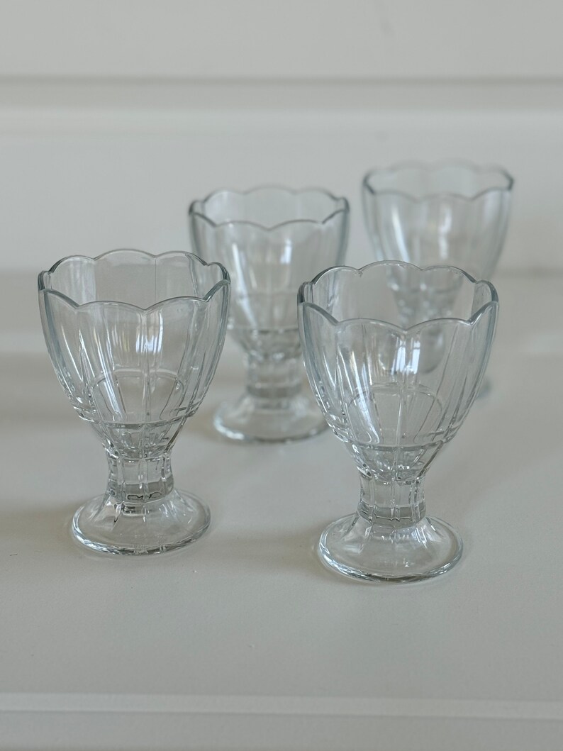 Scalloped Vintage Drinking Glassware Set of 4 Glasses Sherbert, Ice ...